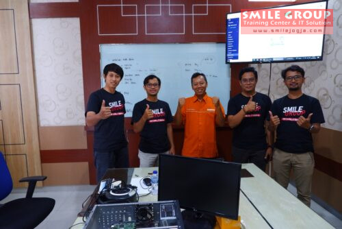 Diklat Server – Universitas PGRI Yogyakarta Pelatihan Administrasi Server Berbasis Linux – SMILE ...