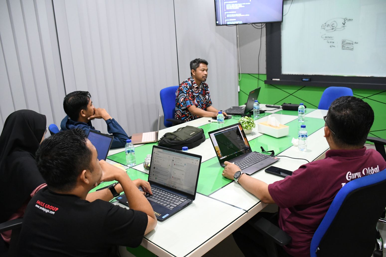 KGTK Sulawesi Barat Ikuti Pelatihan Pemrograman Web/API Framework Code ...